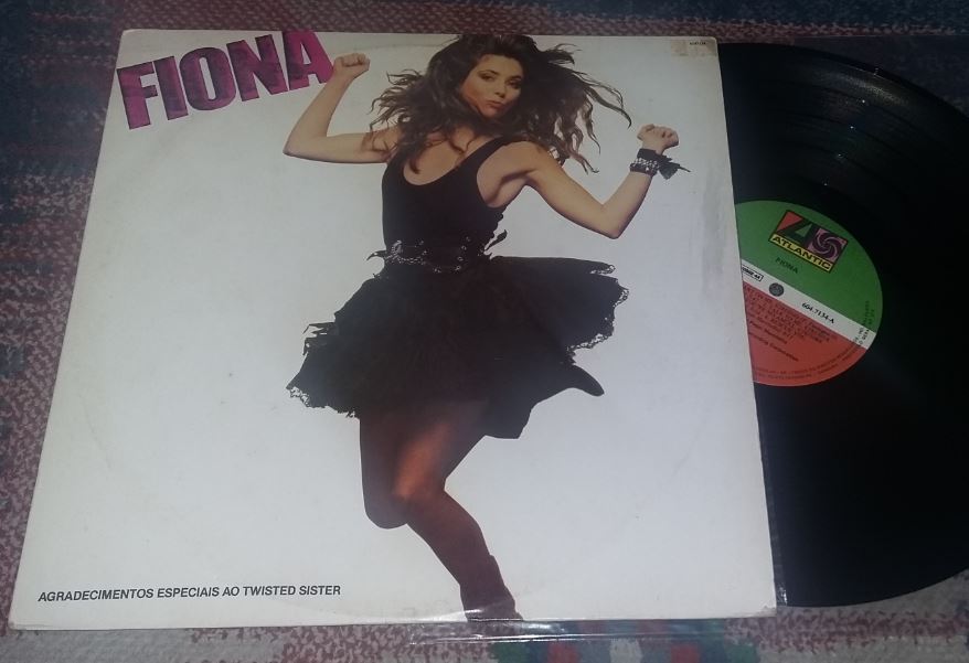 Sugestão do dia: Fiona, Fiona (LP) - Headbangers Brasil