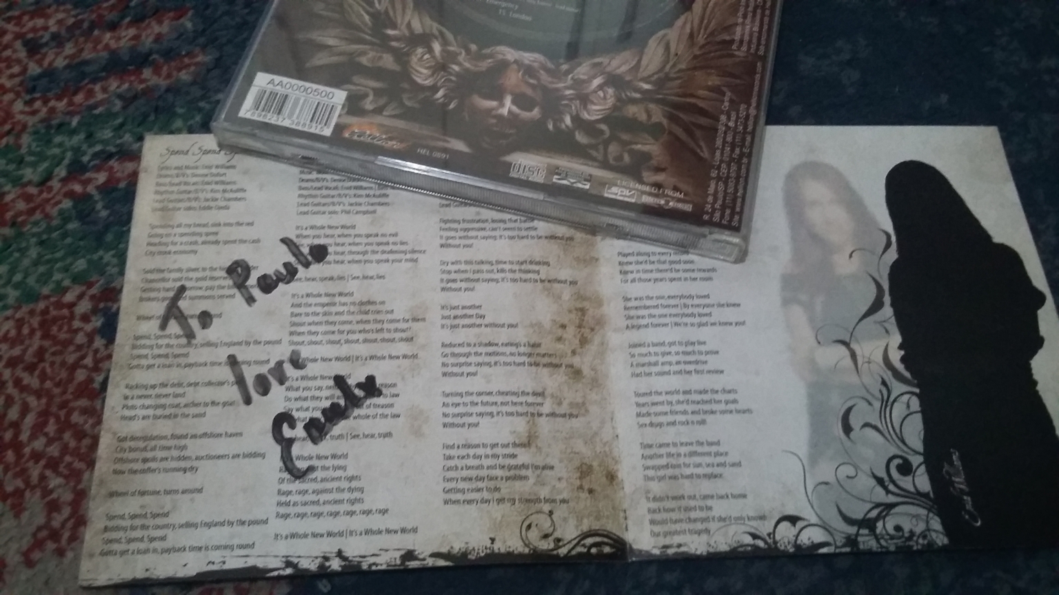 Sugestão do dia: Girlschool, “Legacy” - Headbangers Brasil