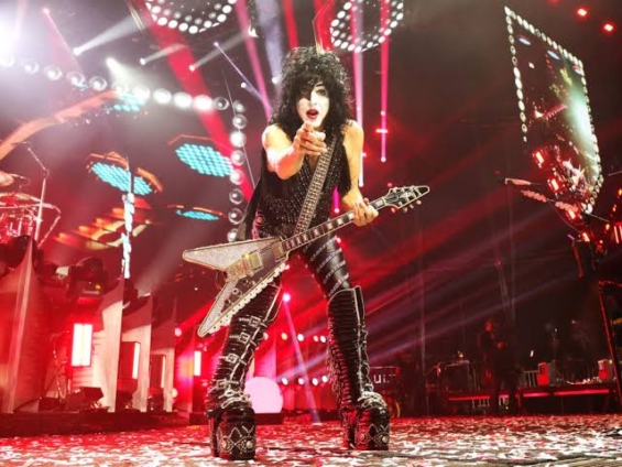 73 anos de Paul Stanley -StarChild além do óbvio - Headbangers Brasil